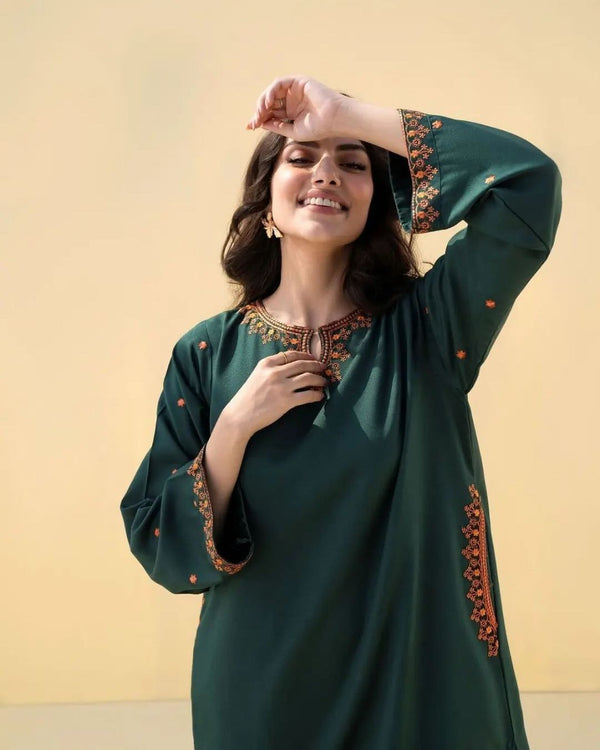 AFREEN EMBROIDERY 2PC – Mehak Posh